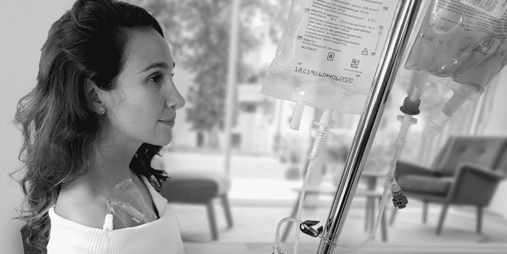 Detectar y solucionar la infiltración y la extravasación en reservorios ...